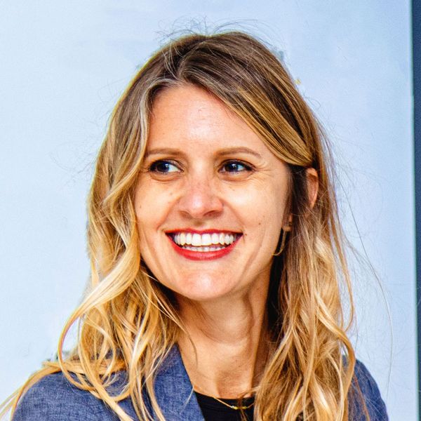 Smithsonian Profiles